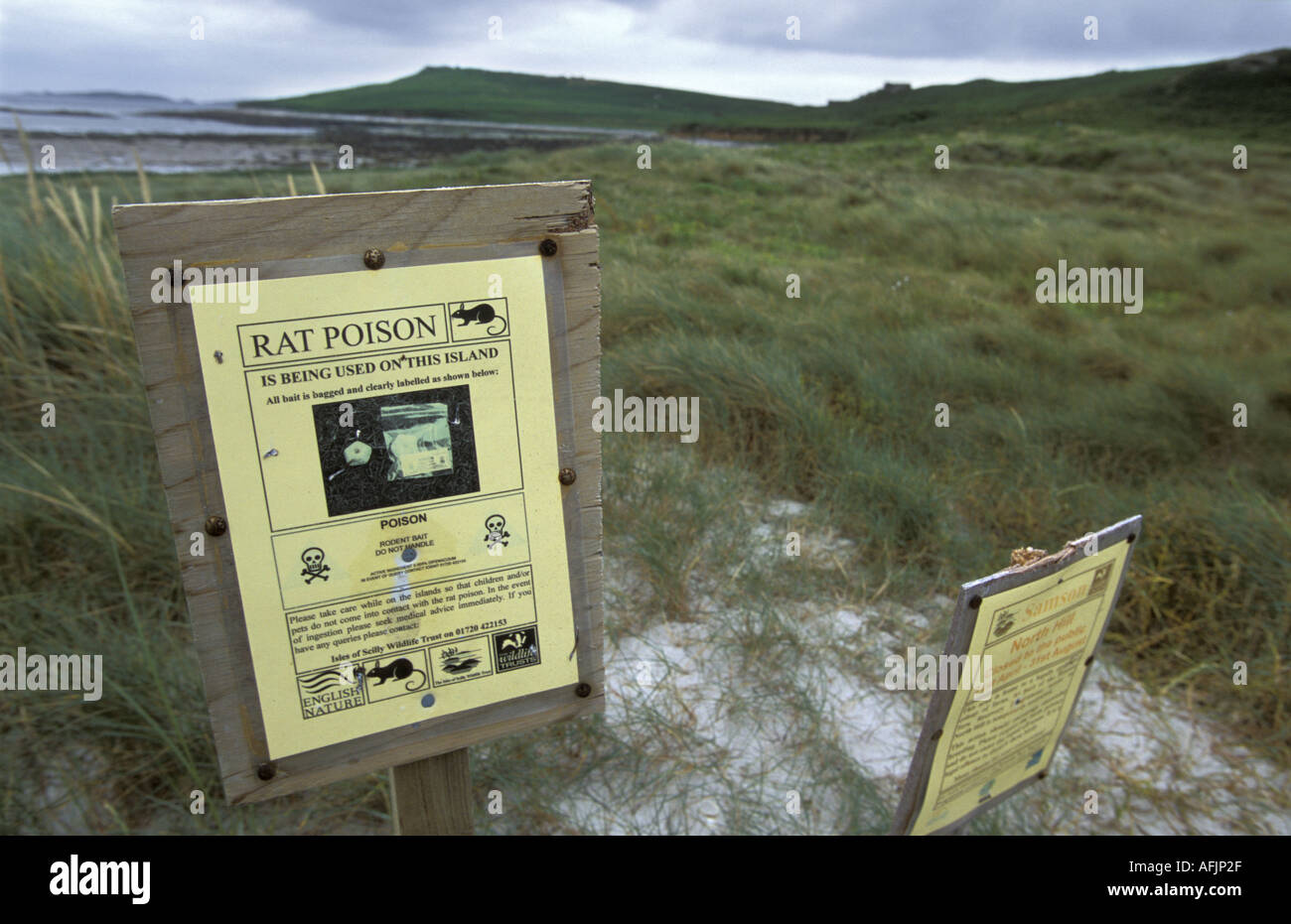 Rat poison warning sign hi-res stock photography and images - Alamy