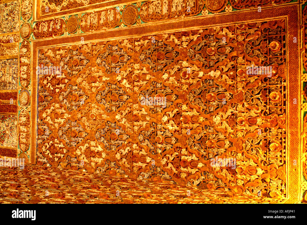 Amazing ornate plaster ceiling in Alcazar former moorish fortress in ...