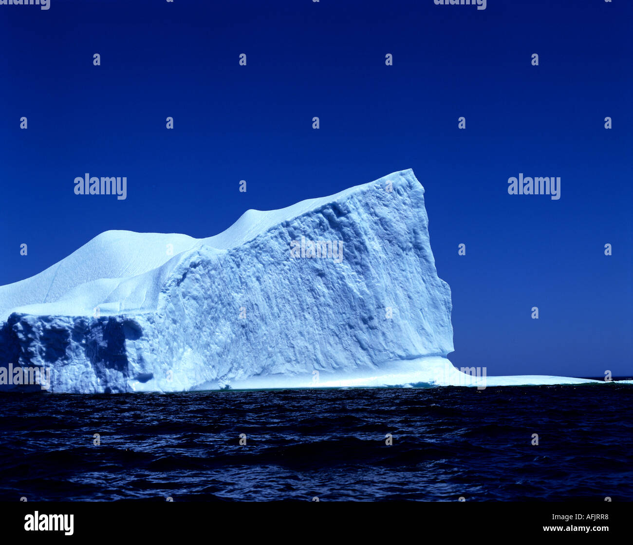 FLOATING ICEBERG ARCTIC Stock Photo - Alamy
