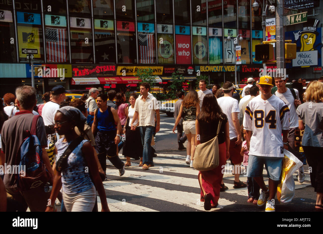 Mtv times square studios hi-res stock photography and images - Alamy