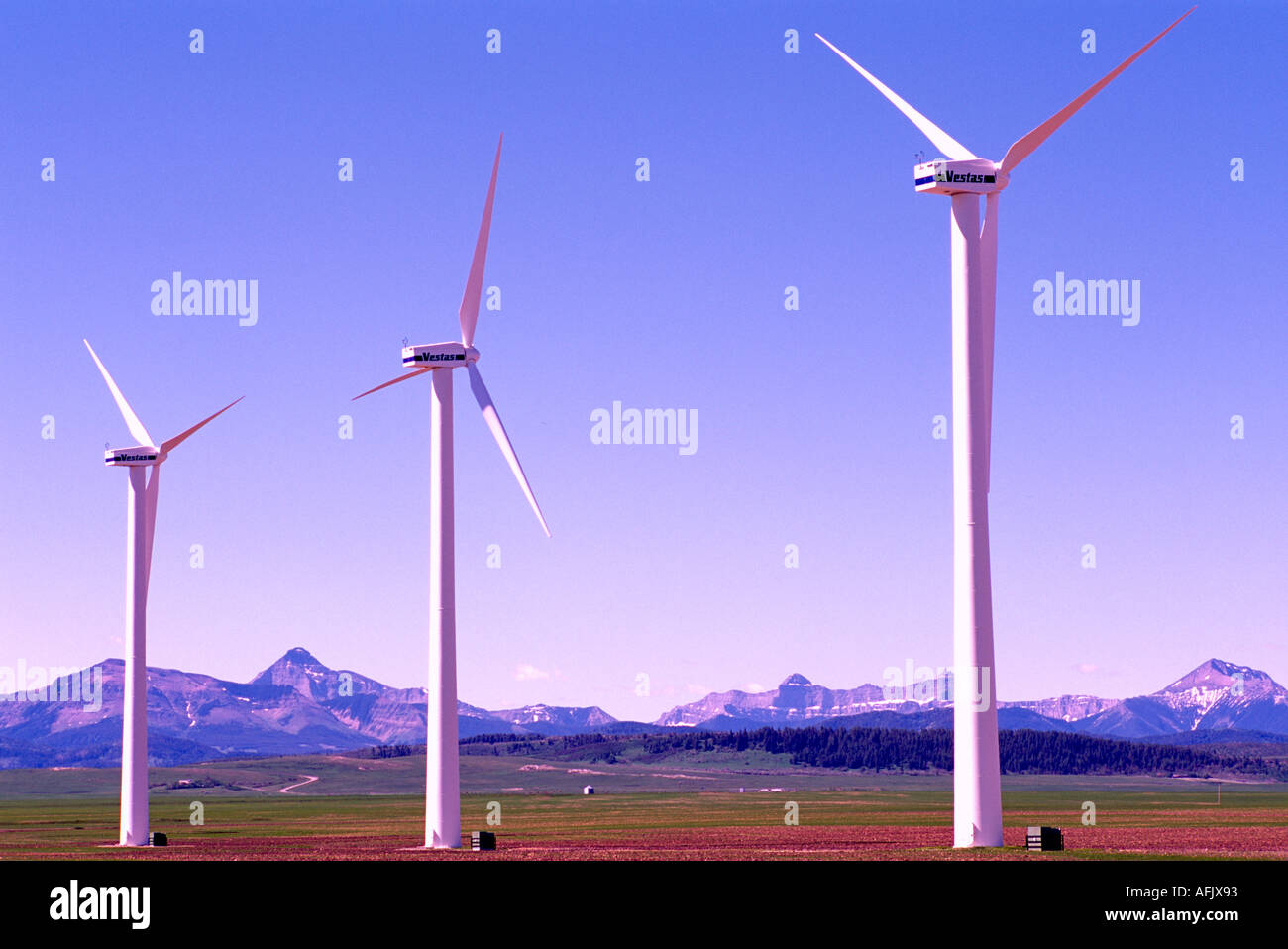 Wind Turbines generate Electricity at Wind Farm near Pincher Creek in ...
