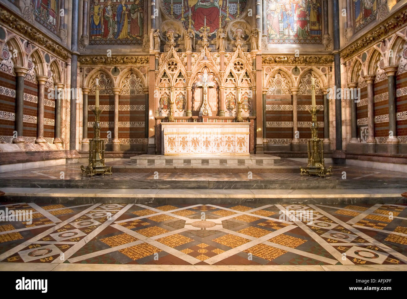 Altar in the Chapel of Keble College Oxford 2 Stock Photo - Alamy
