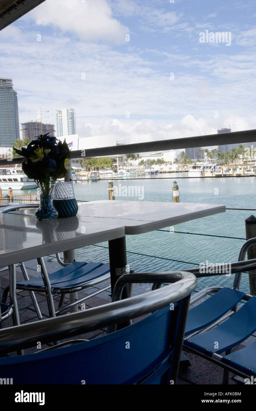 Restaurant overlooking Bayfront Harbor in Miami Stock Photo - Alamy