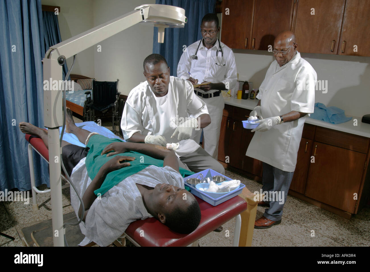 Malaria patient hi-res stock photography and images - Alamy