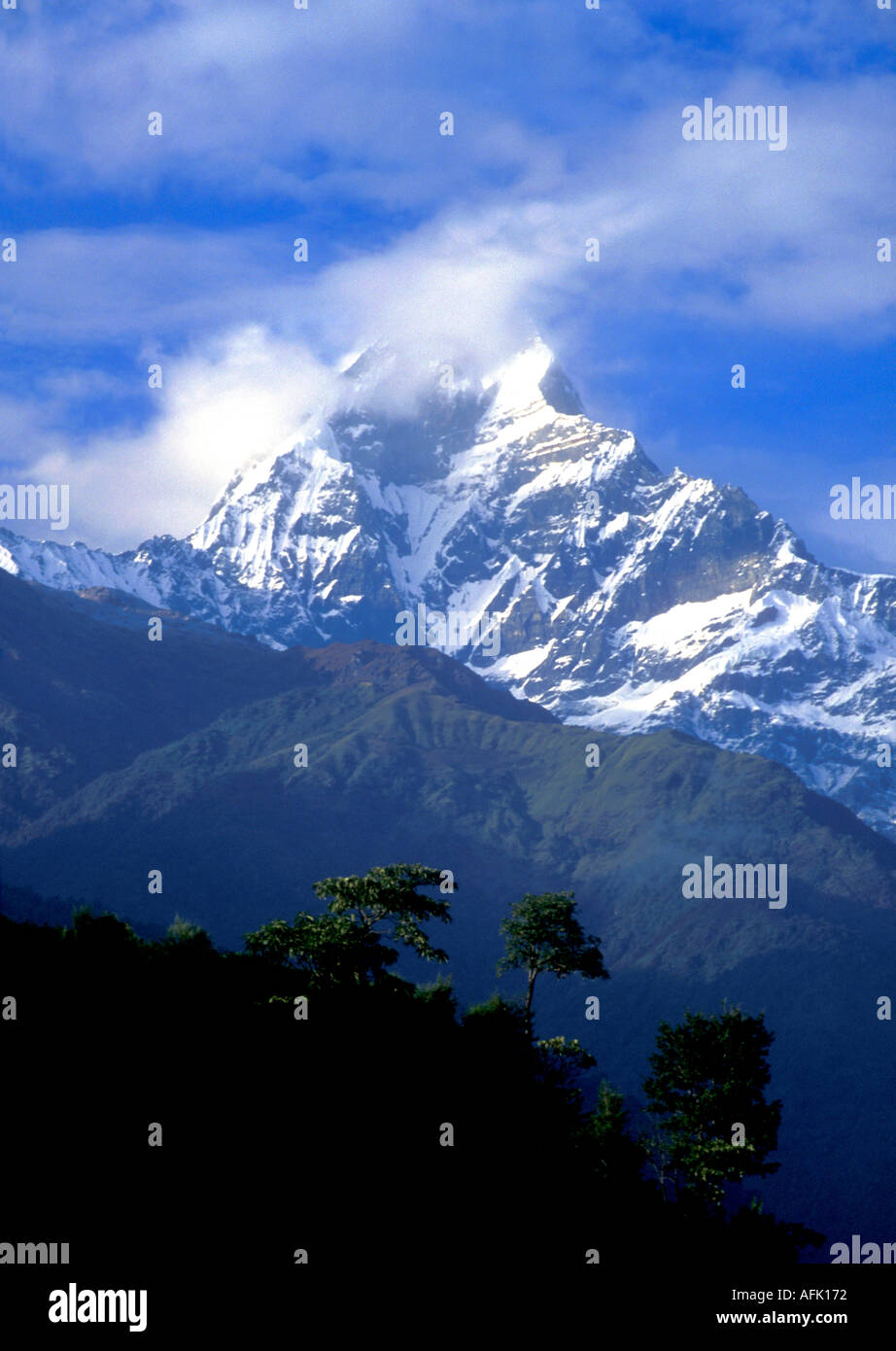Fishtail Machhapuchhare Mountain sunrise from Siklis Trail Annapurna ...