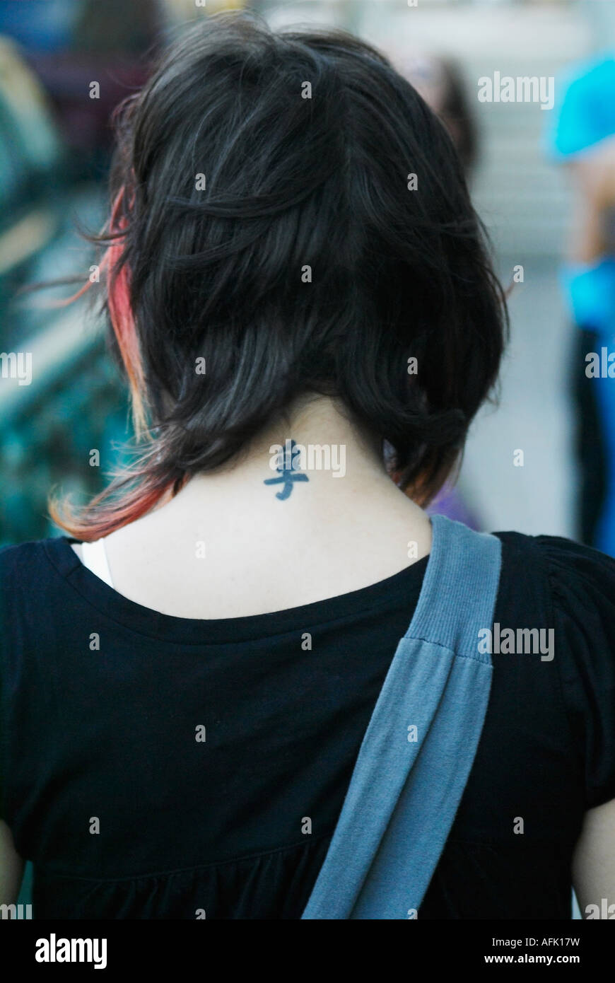 Back Of Neck Tattoo Designs For Women