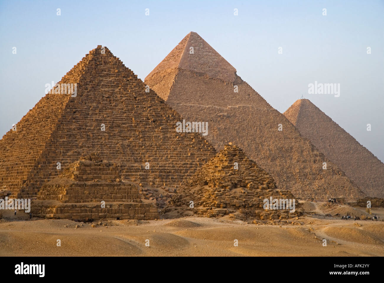 The pyamids at Giza, Egypt Stock Photo - Alamy