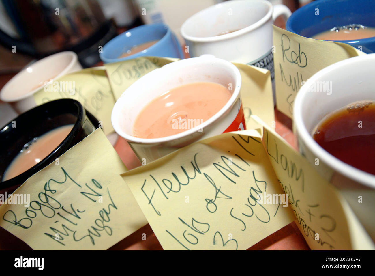 Tray cups of tea office hi-res stock photography and images - Alamy