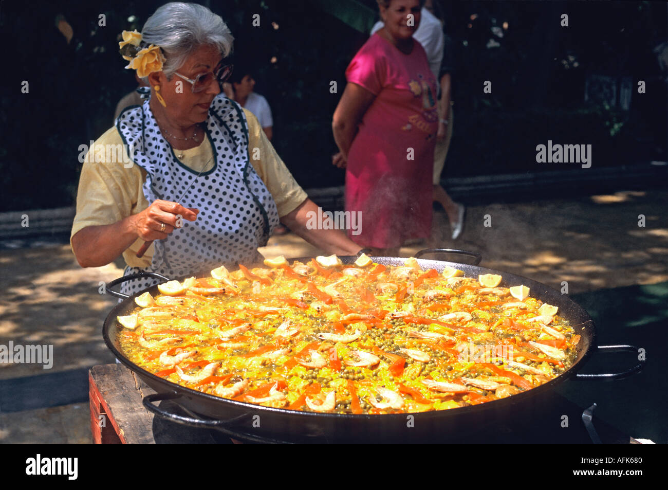 SPAIN ANDALUCIA MARBELLA GIANT PAELLA Stock Photo - Alamy