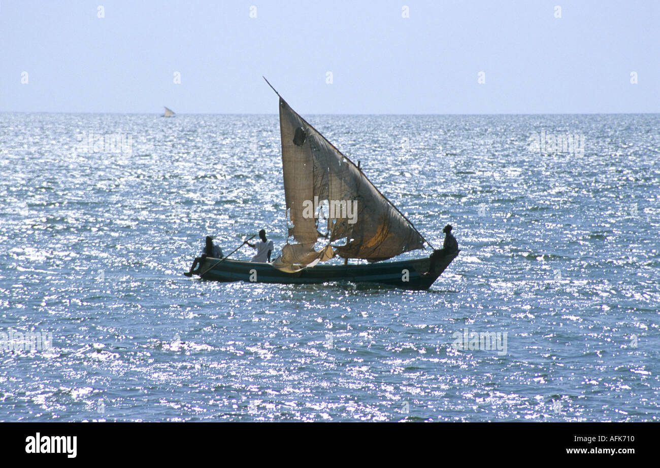 Fishing boat lake victoria kenya hi-res stock photography and images ...