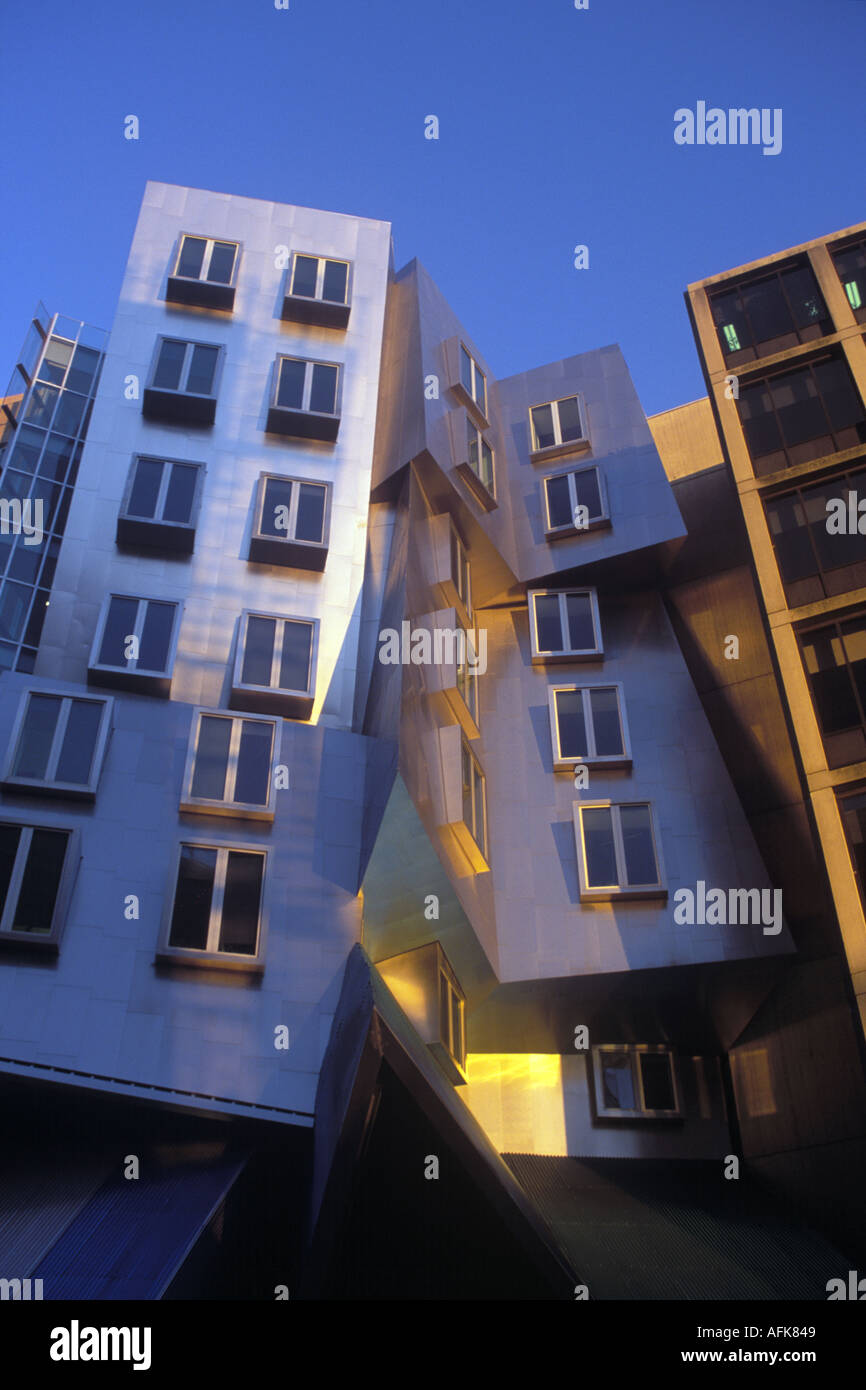 The Frank Gehry designed Stata Building at MIT in Cambridge ...