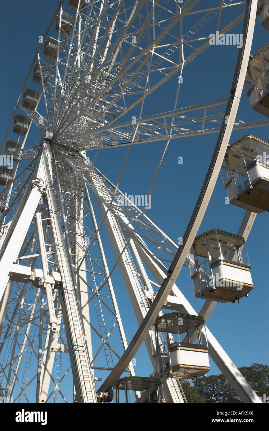 Alexandra gardens windsor wheel hi-res stock photography and images - Alamy