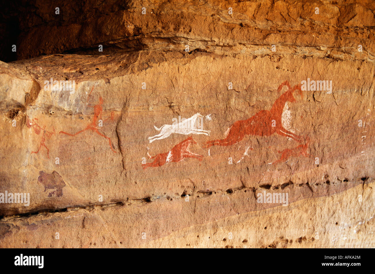 Cave painting hunting hi-res stock photography and images - Alamy