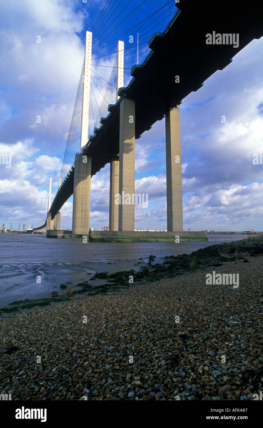 M25 Queen Elizabeth II Bridge, Kent, United Kingdom Stock Photo - Alamy