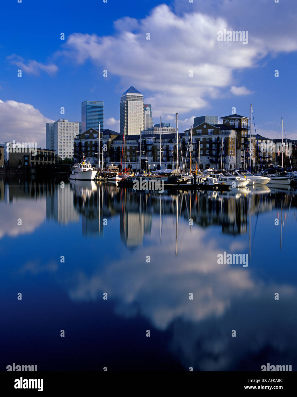 Limehouse basin marina, London, United Kingdom Stock Photo - Alamy