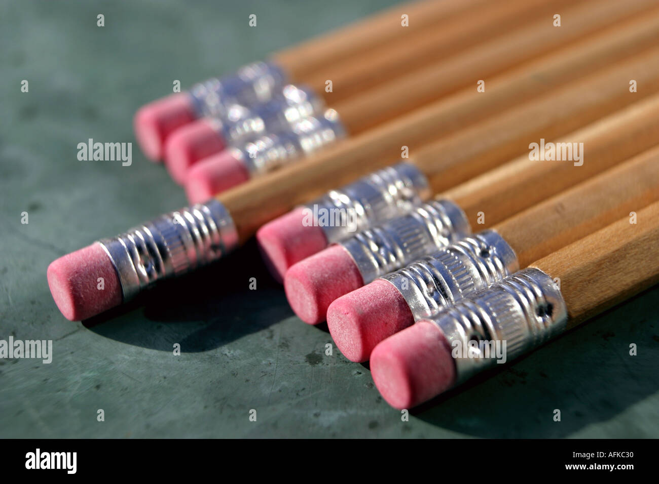 Business concept with group of crayon and 1 leader Stock Photo - Alamy