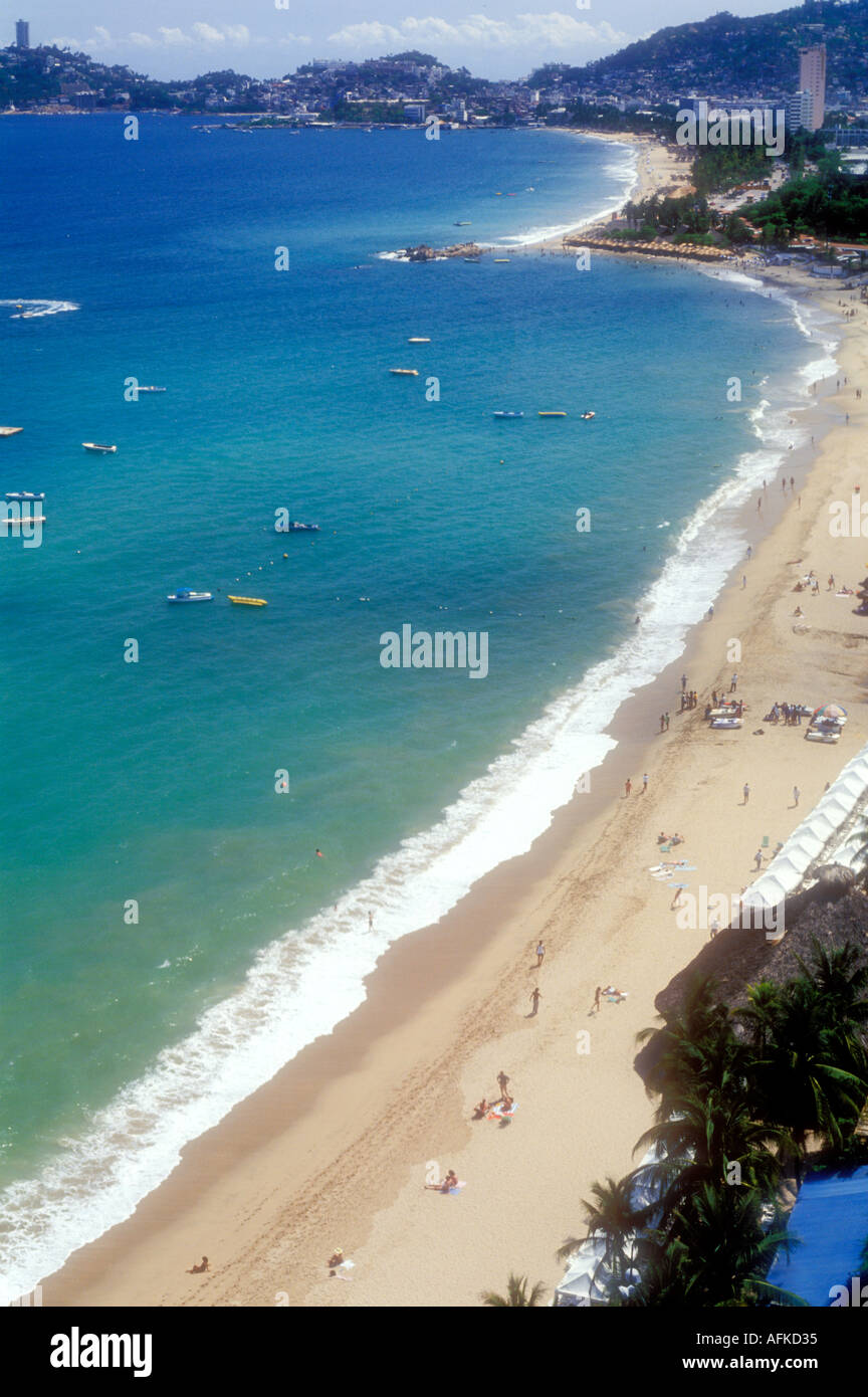Acapulco mexico overview hi-res stock photography and images - Alamy