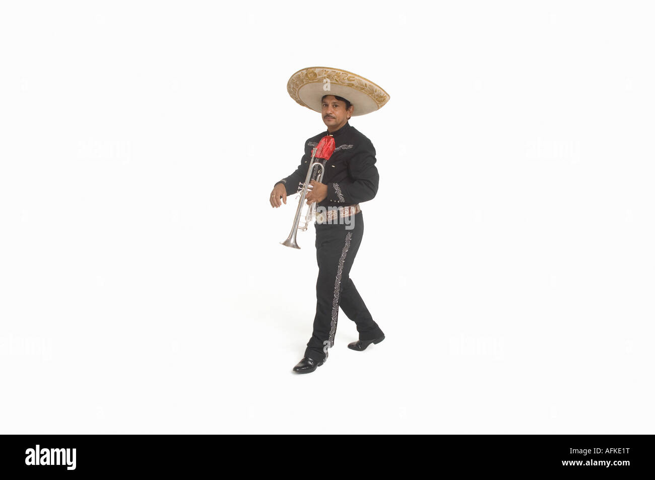 Portrait of Mariachi playing trumpet Stock Photo - Alamy