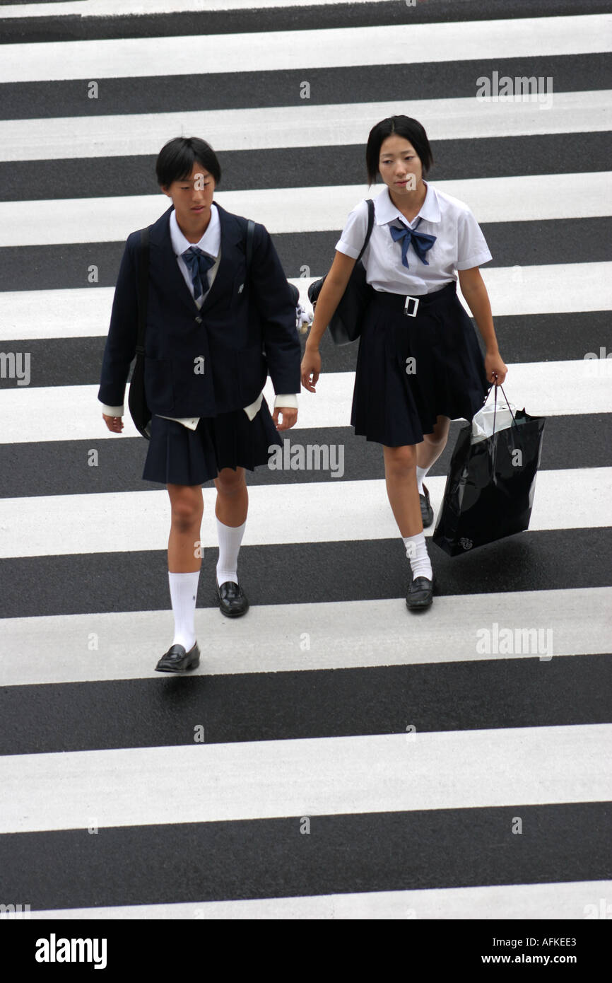 Schoolgirls Tokyo Japan Stock Photo - Alamy