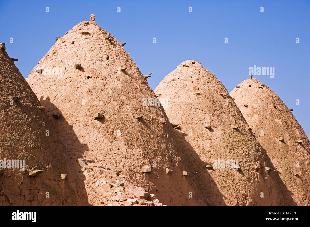 Mud hut syria hi-res stock photography and images - Alamy