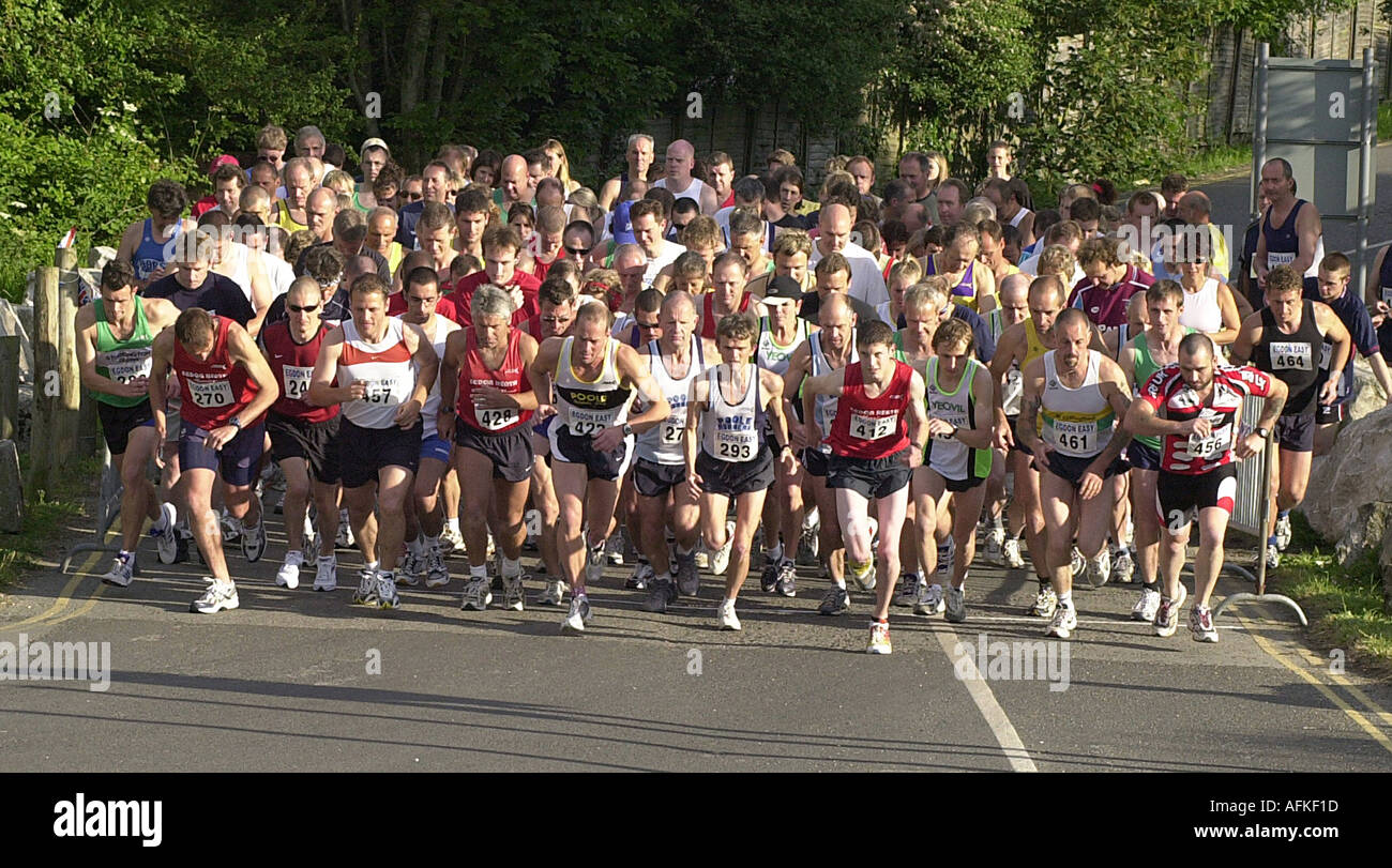 Long distance runners hi-res stock photography and images - Alamy
