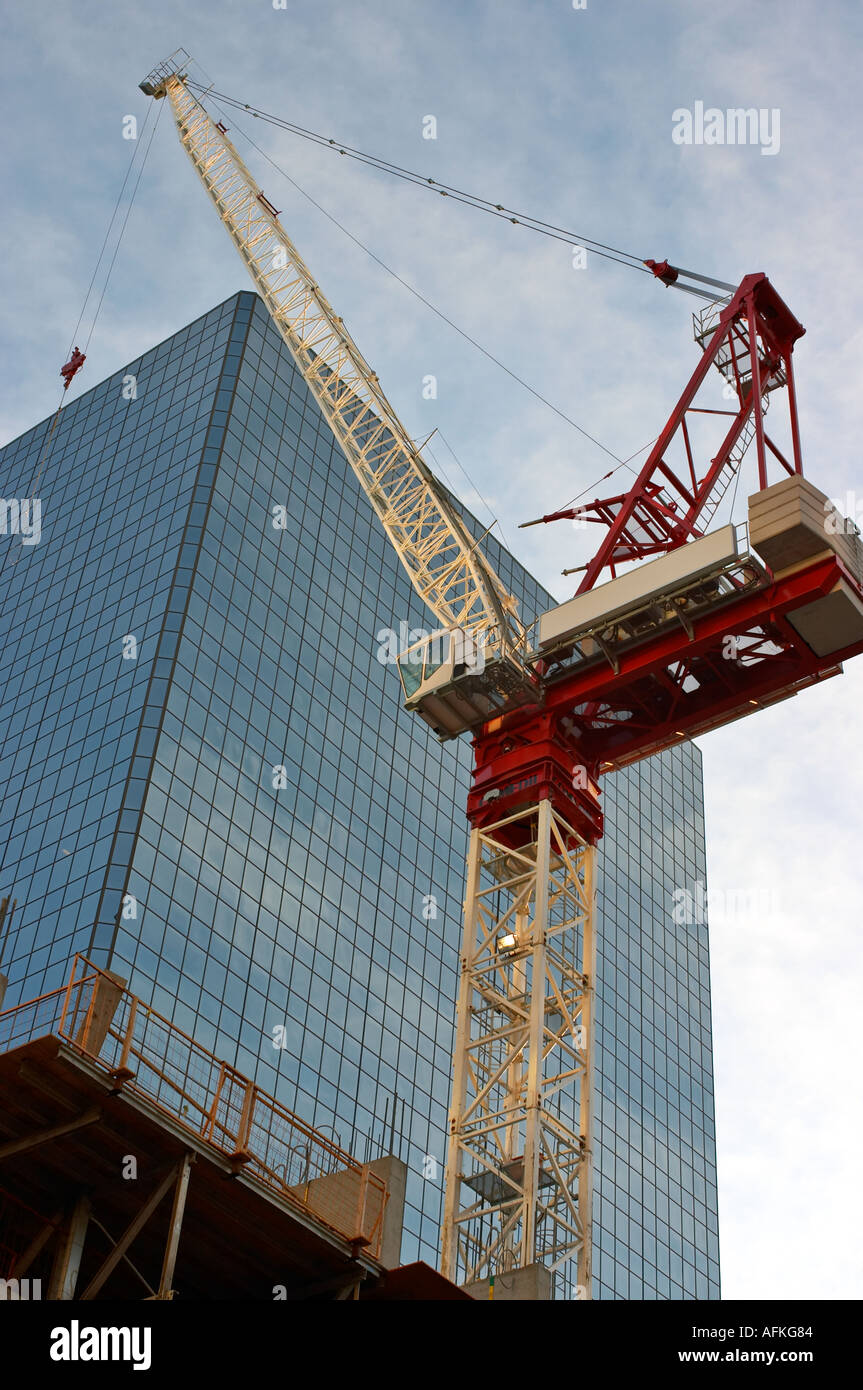 Construction sites steel structures hi-res stock photography and images ...