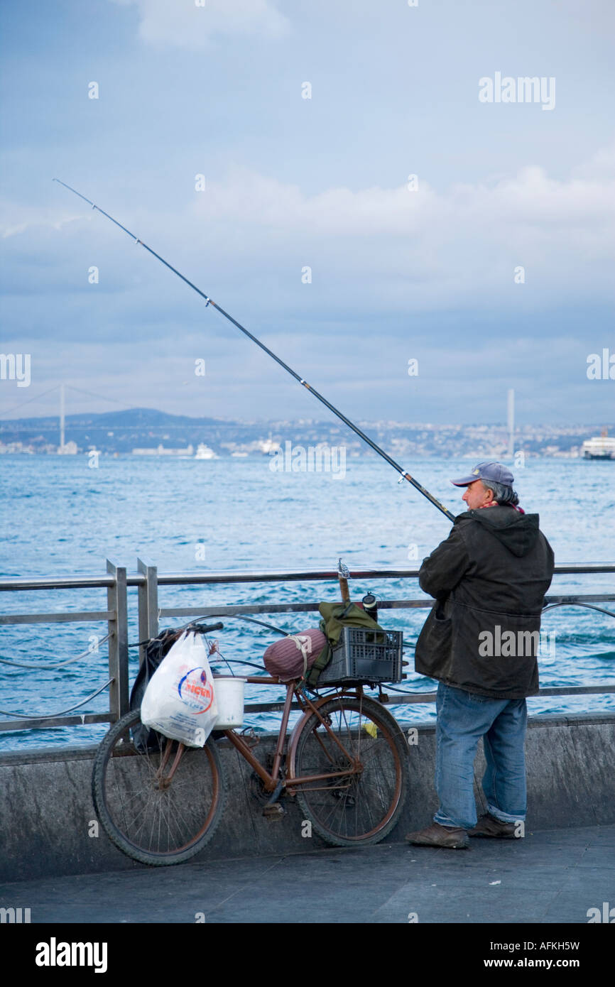 One of Istanbulu's great pastimes, fishing on the Bosphorus, Istanbul ...