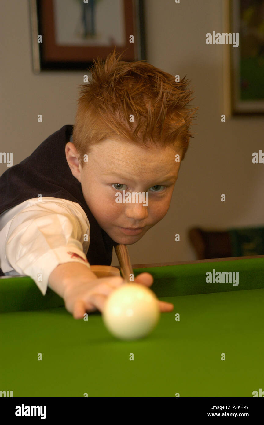 Baize snooker hi-res stock photography and images - Alamy