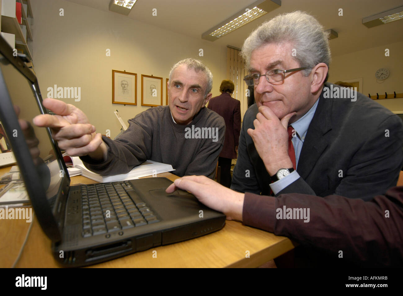 art historian Peter Lord and First Minister Rhodri Morgan, Centre for ...