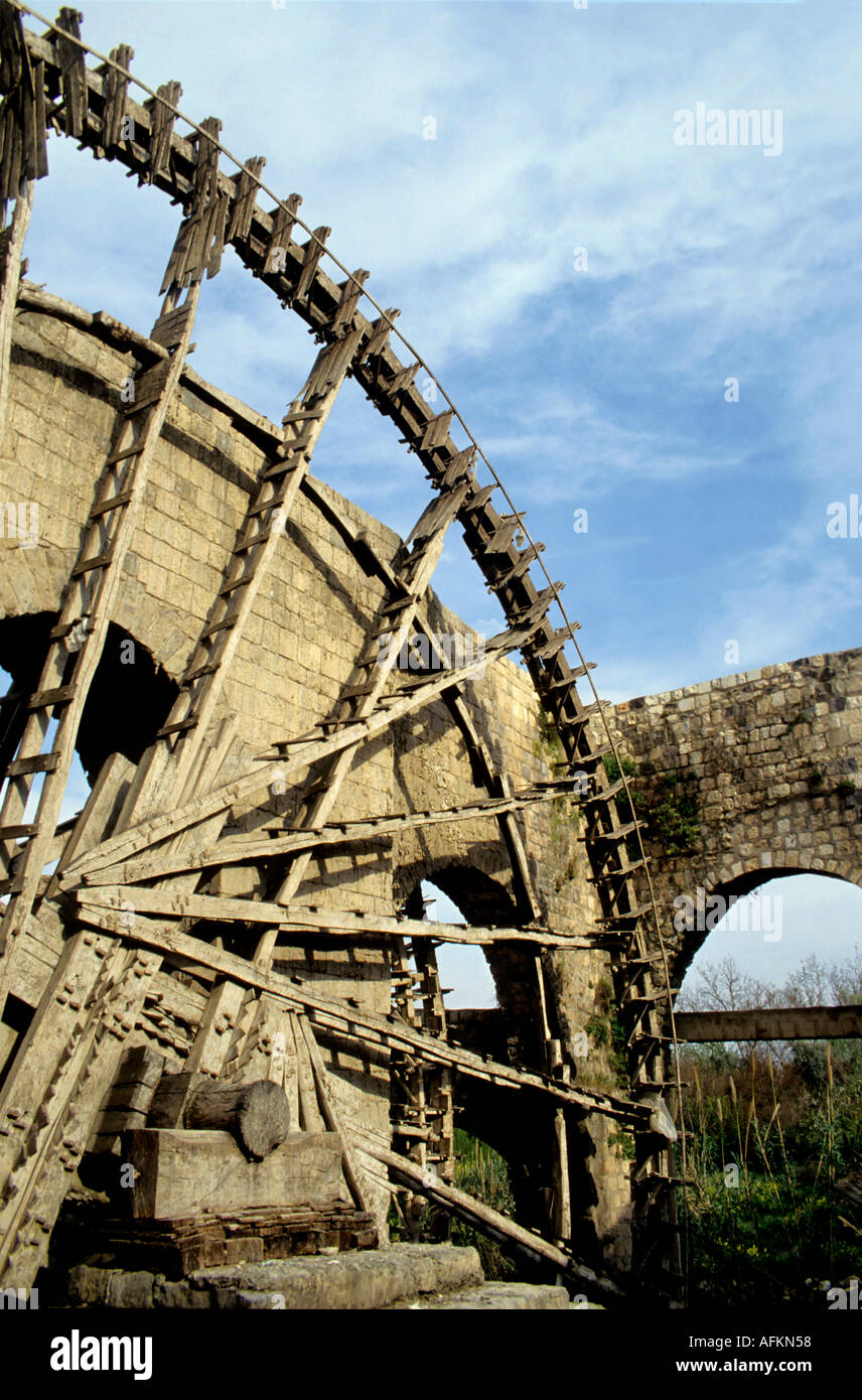 Wooden waterwheels hi-res stock photography and images - Alamy