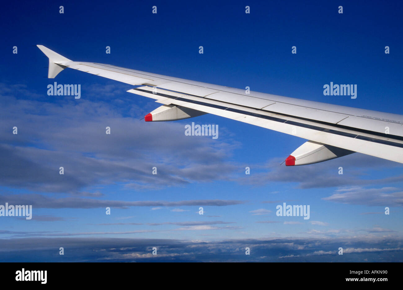 Airbus wings hi-res stock photography and images - Alamy
