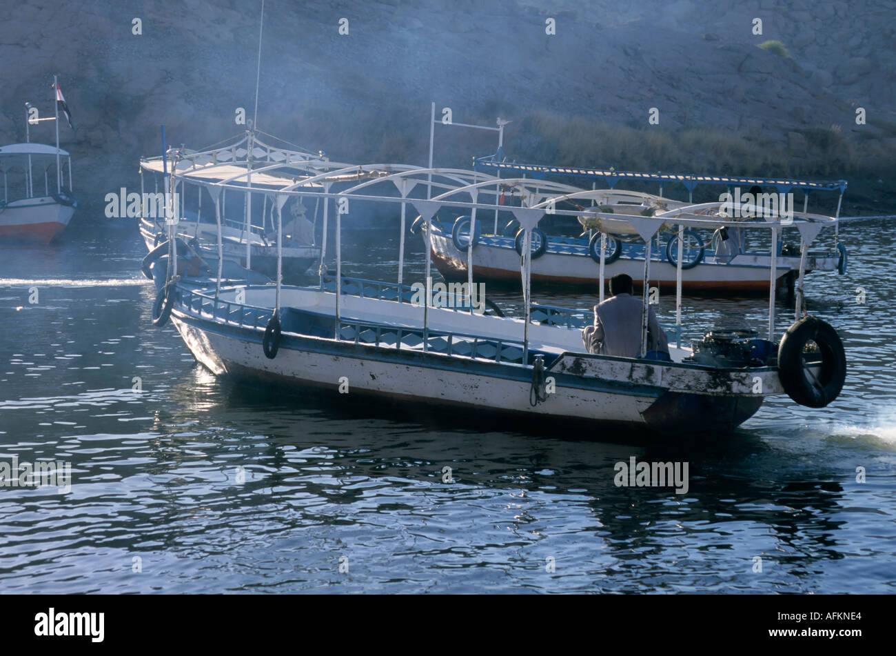 River shuttle pollution hi-res stock photography and images - Alamy