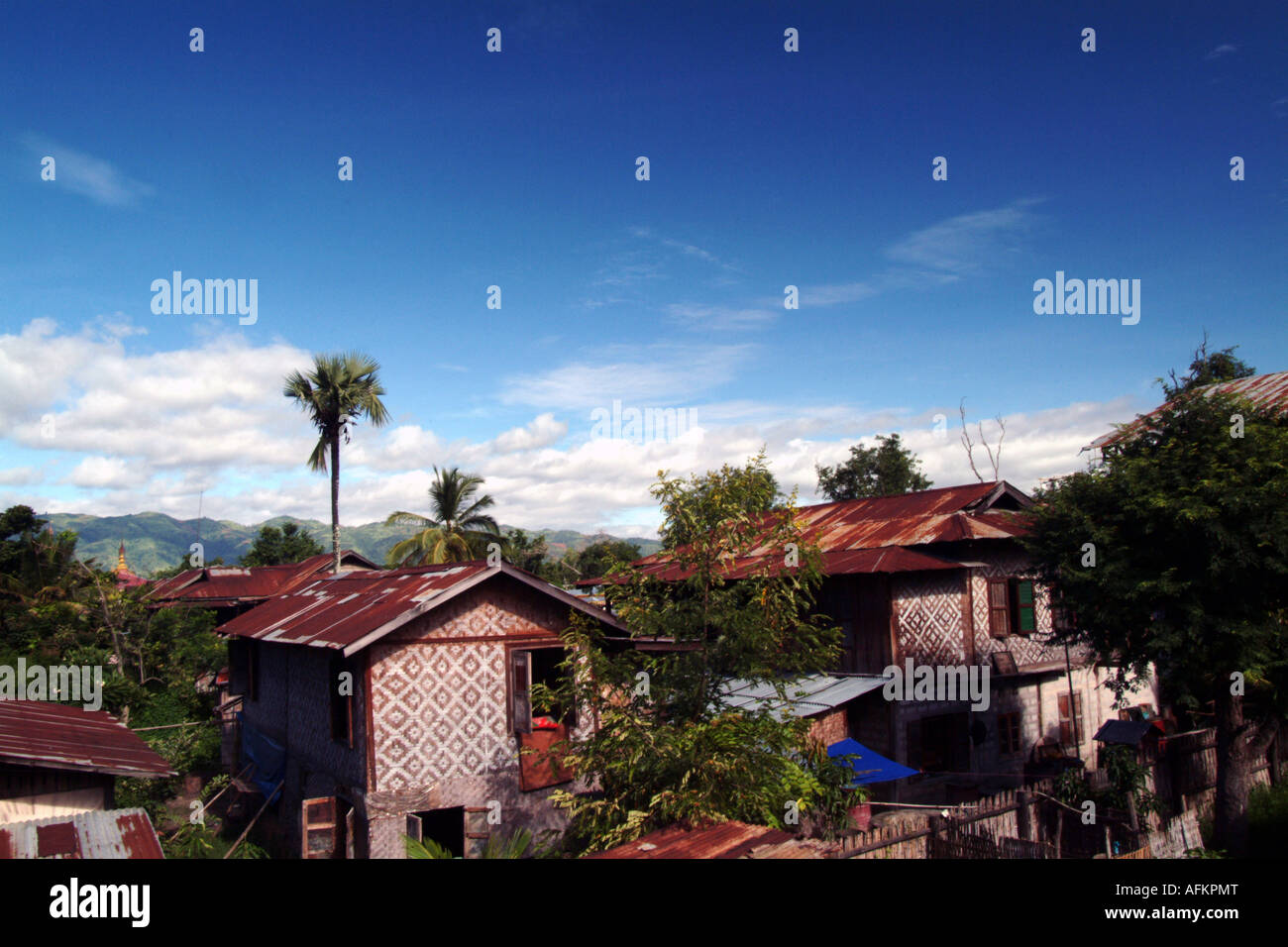 Traditional houses in Burma Stock Photo - Alamy