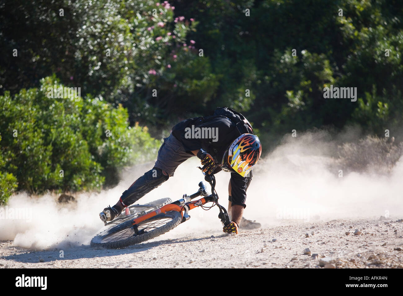 Downhill mountain bike accident hi-res stock photography and images - Alamy