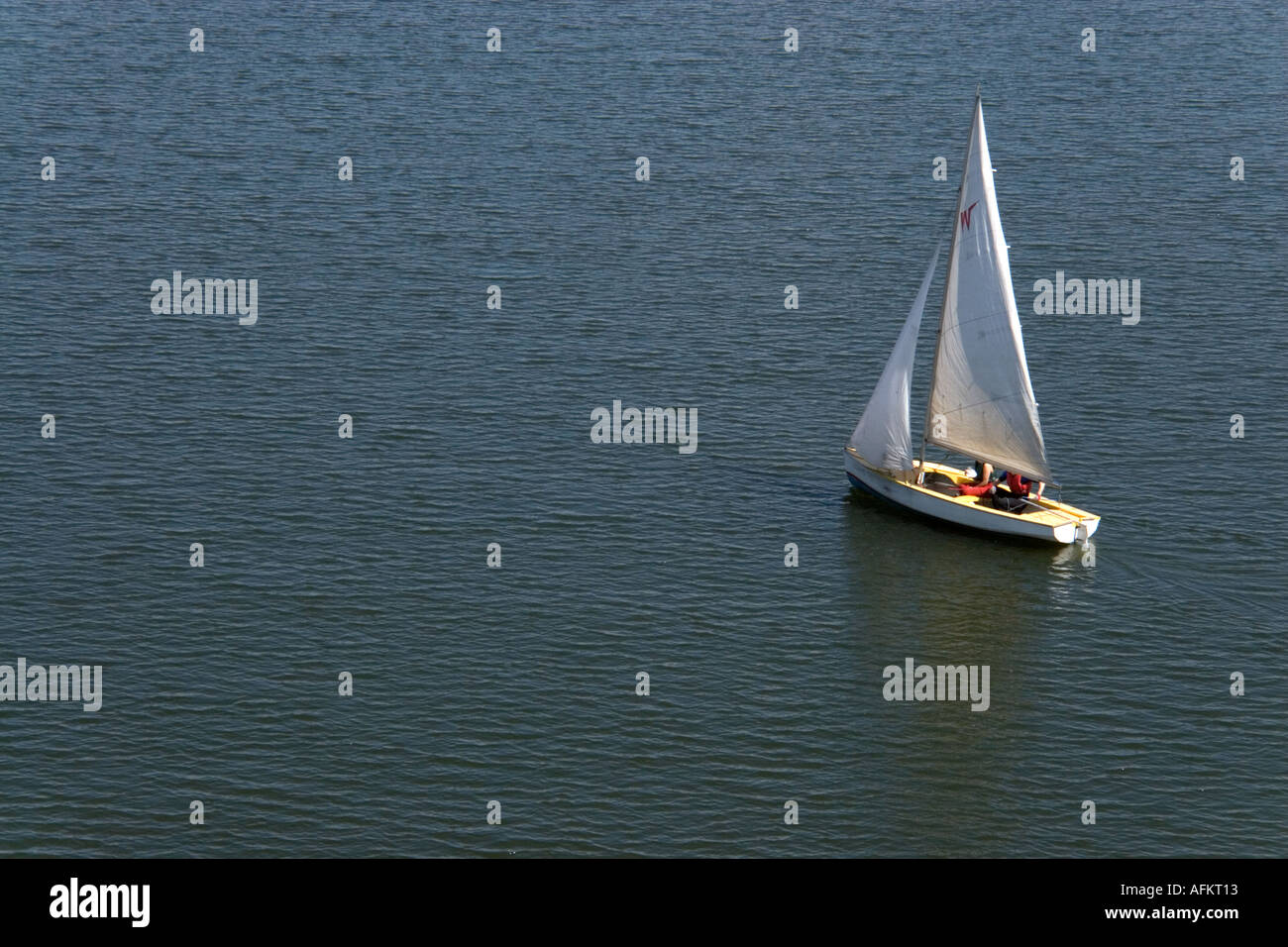 Dinghy sailing hi-res stock photography and images - Alamy
