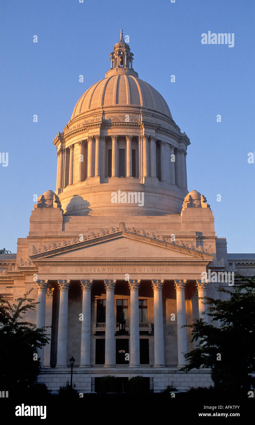 Neo classical building columns hi-res stock photography and images - Alamy