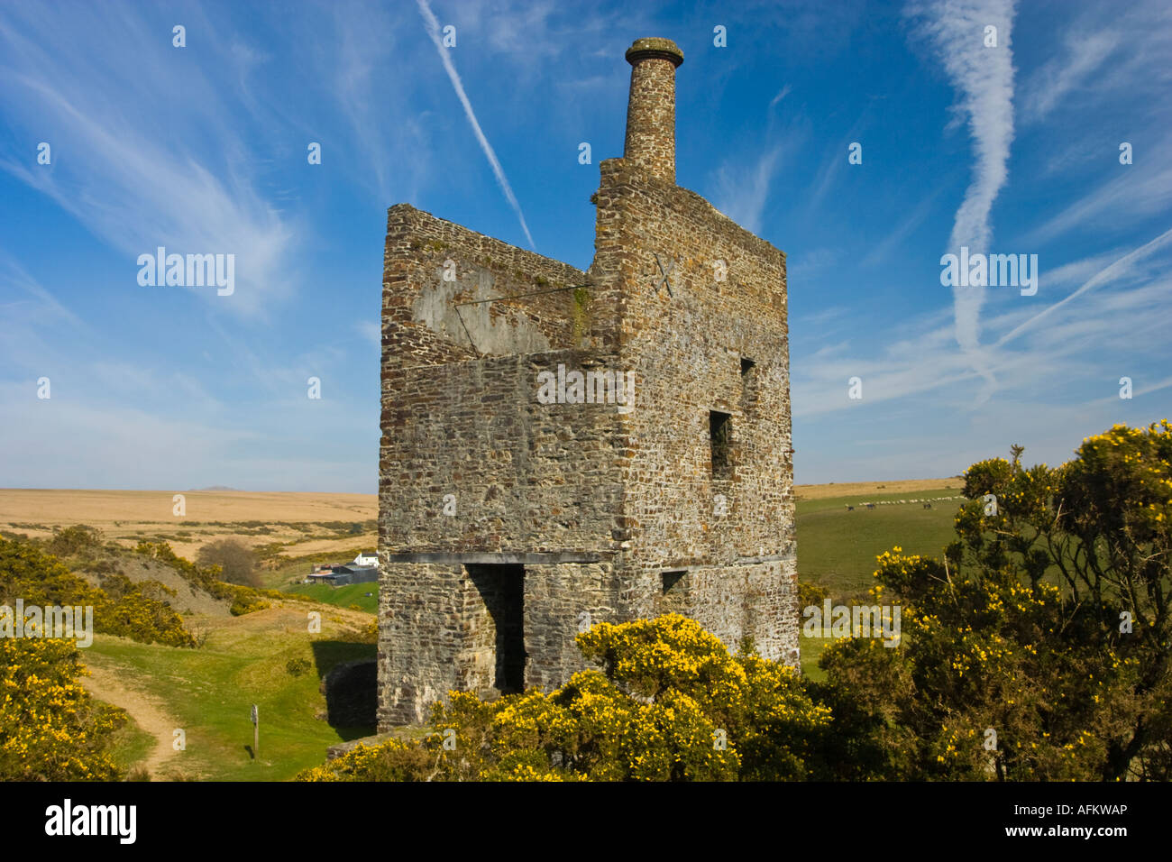 Wheal Betsy engine house on the edge of the Dartmoor National Park ...