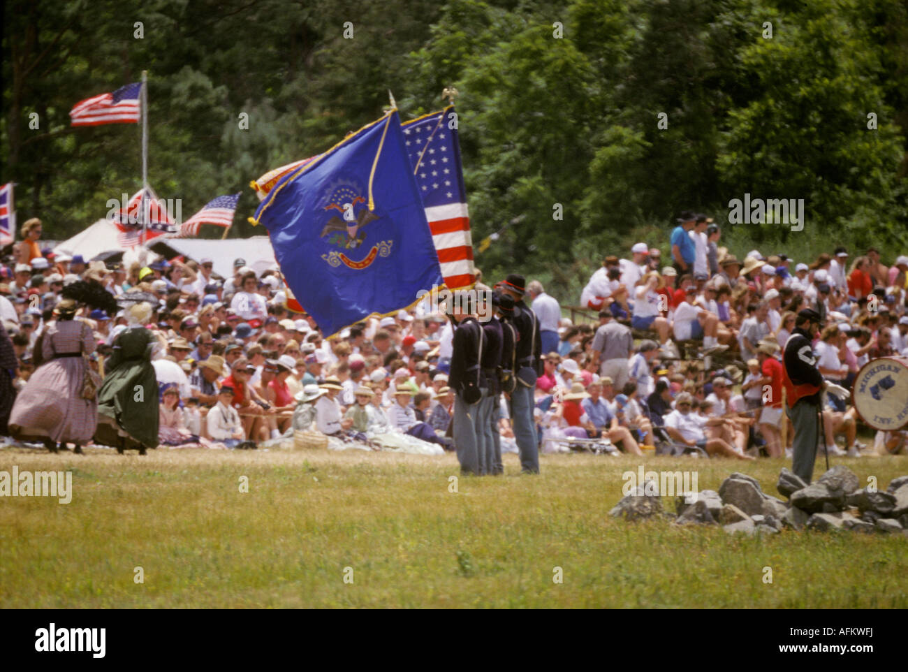civil war reenactors Gettysburg PA battle field audience Stock Photo ...