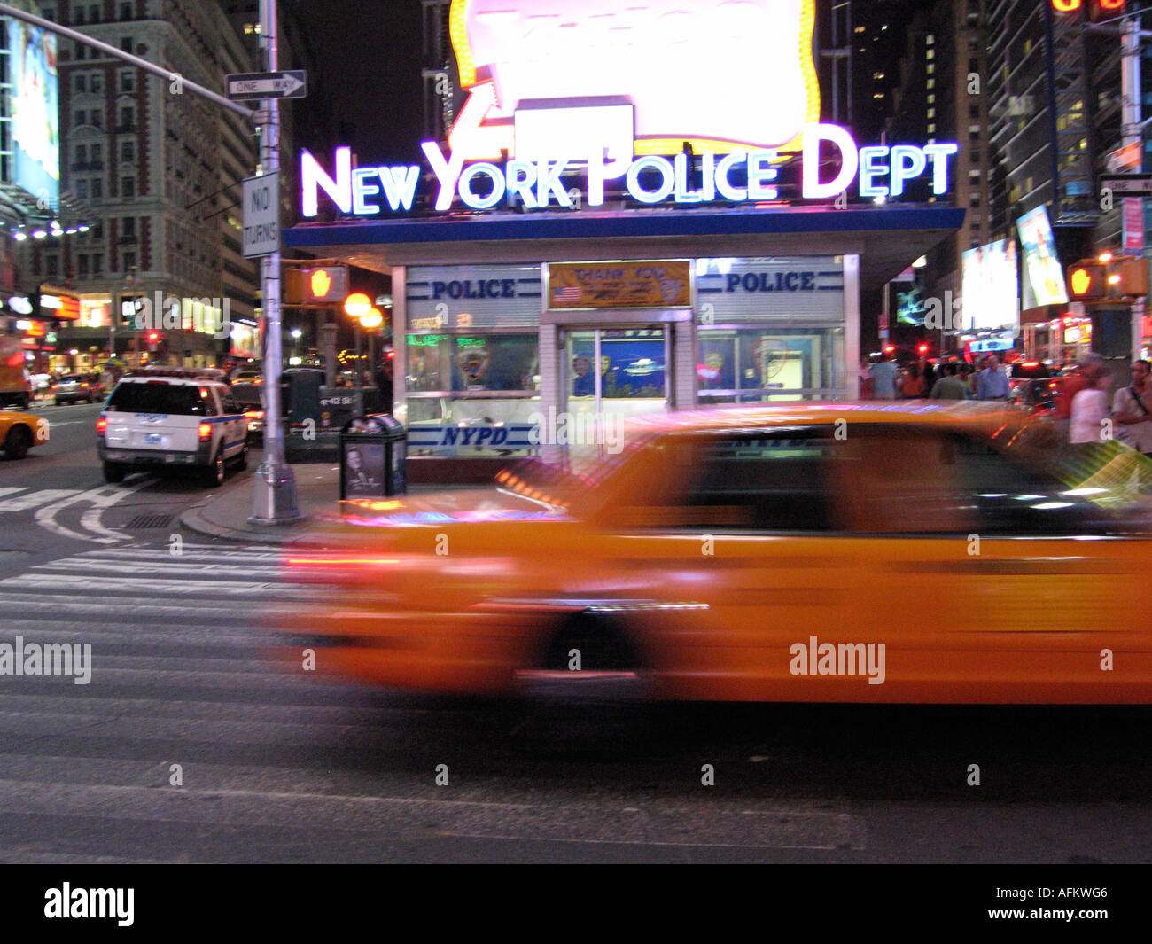 Nypd police car vehicle times square new york hi-res stock photography ...