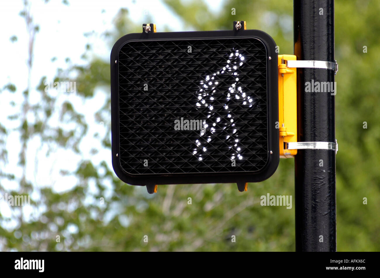 Walk sign Stock Photo - Alamy