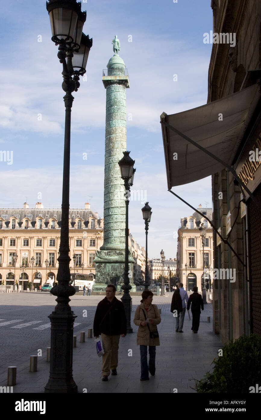 Place vendome column window hi-res stock photography and images - Alamy