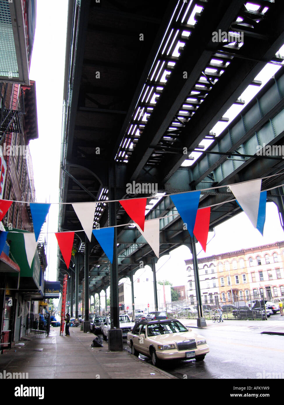 Mta triangle hi-res stock photography and images - Alamy