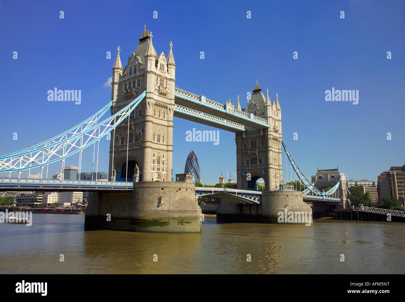 Copson tower bridge hi-res stock photography and images - Alamy