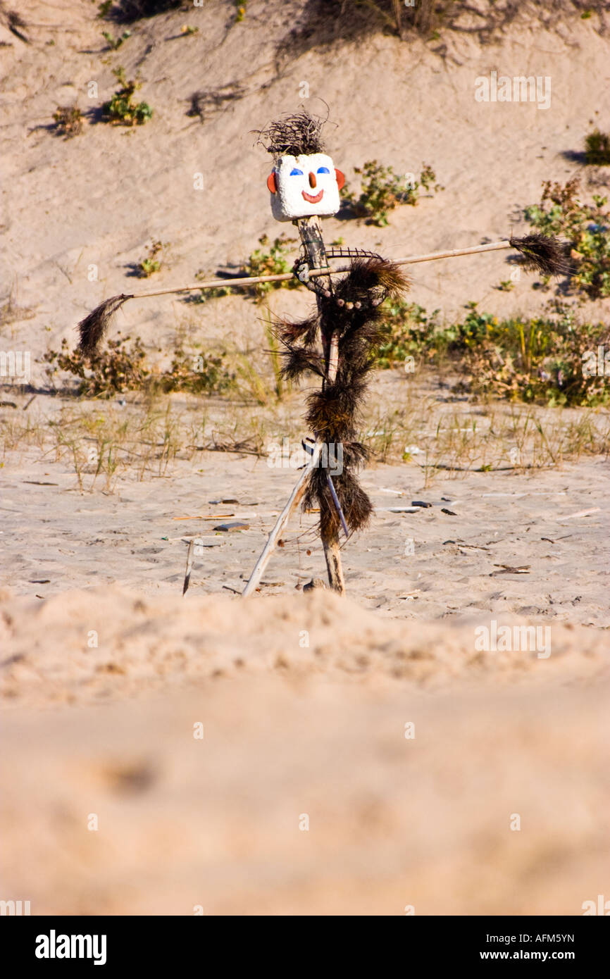 Scarecrow beach hi-res stock photography and images - Alamy