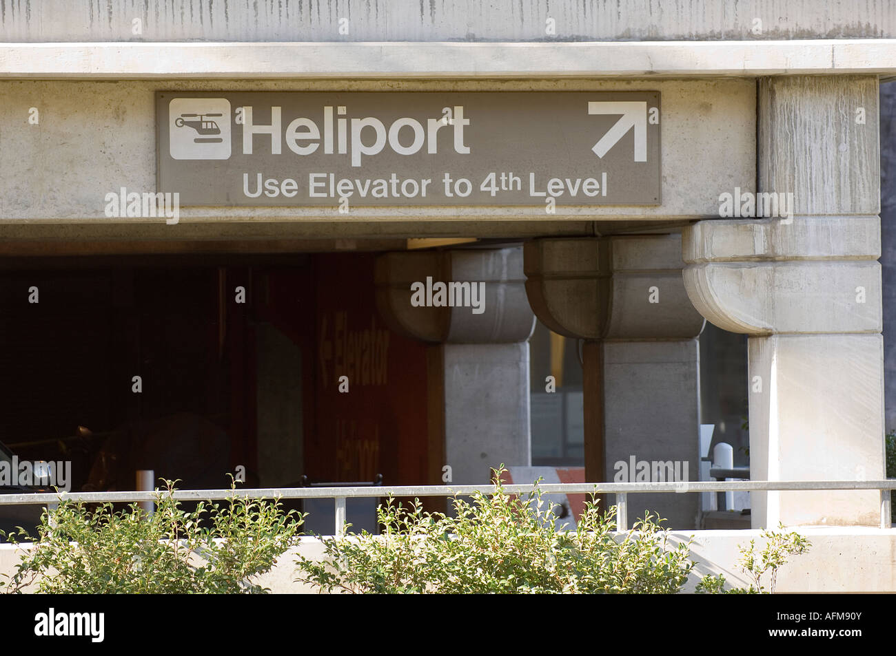 Sign indicating where the LAX heliport is located Stock Photo - Alamy
