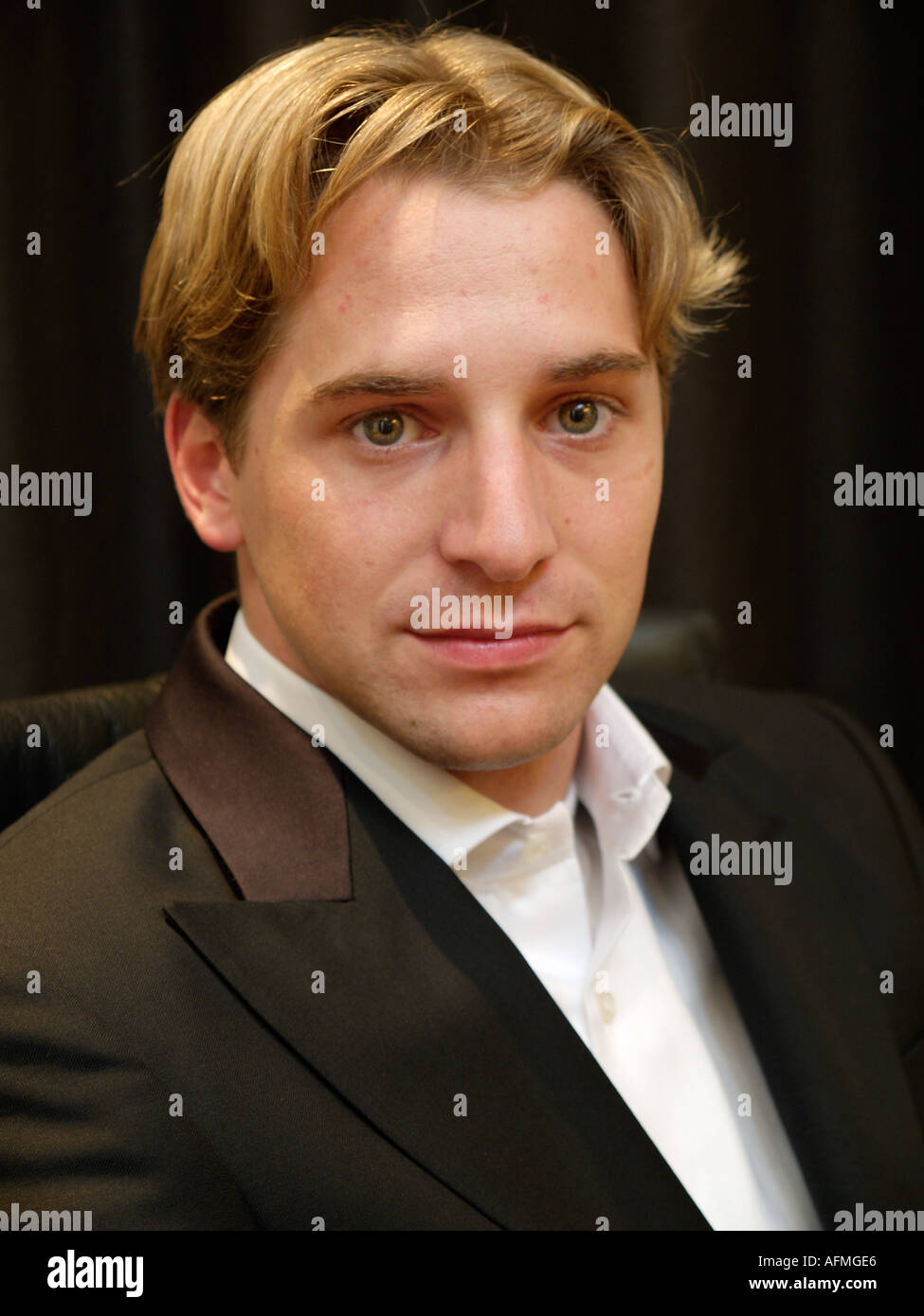 Formula one racing car driver hi-res stock photography and images - Alamy