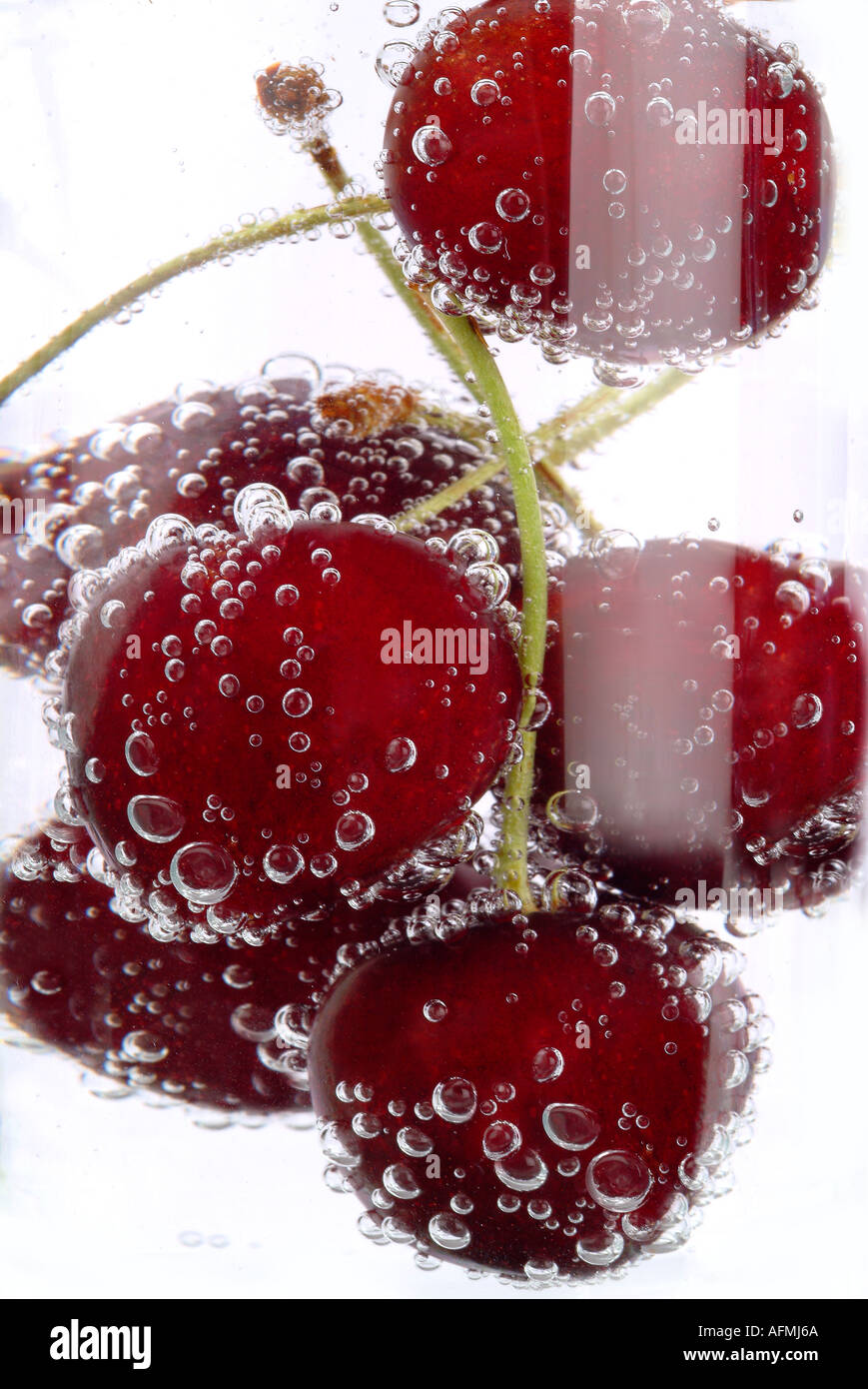 Susskirschen hi-res stock photography and images - Alamy