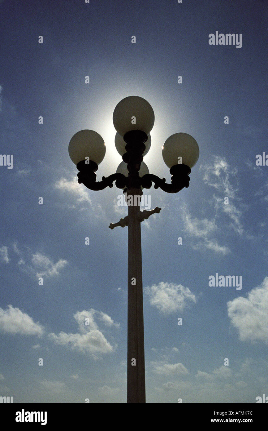 Sun shielding beach hi-res stock photography and images - Alamy