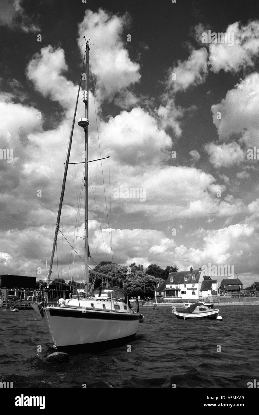Boats great lakes Black and White Stock Photos & Images - Alamy