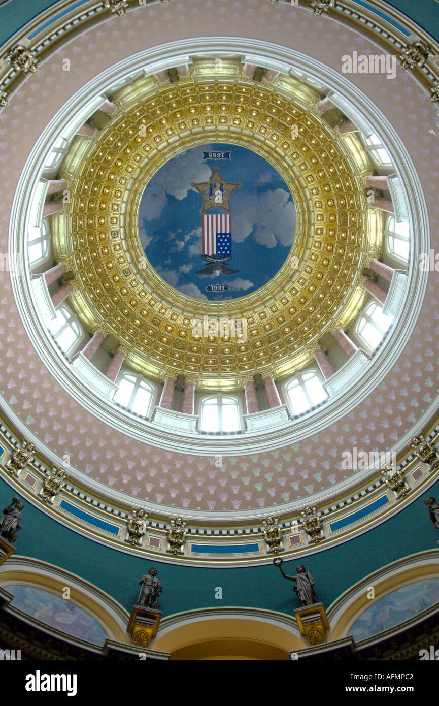 Interior dome architecture in the Iowa State Capital Building in Des ...